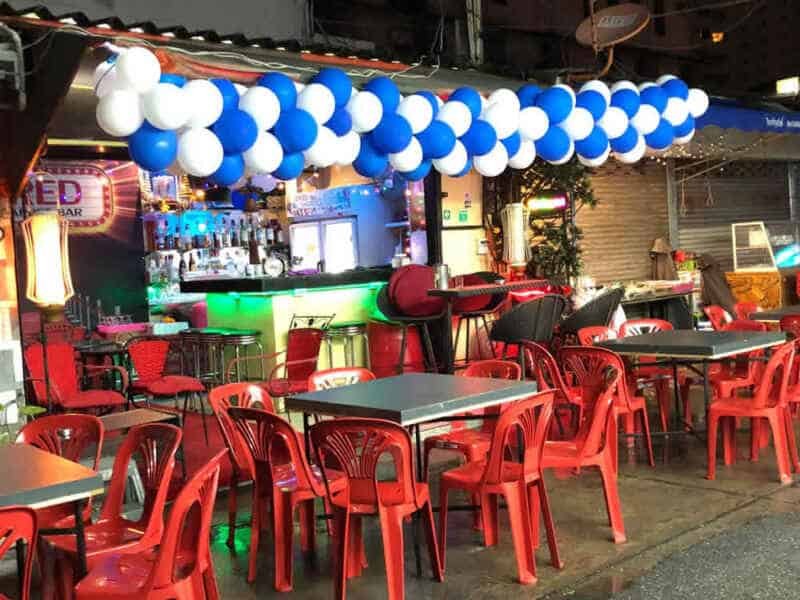 Red Carpet Bar Jomtien Beach 🍺 - Jomtien Beach Nightlife